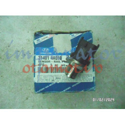 BASINÇ SENSÖRÜ REGÜLATÖRÜ RAİL BORU ÜSTÜNDE CRDİ HYUNDAI H100 KAMYONET ...